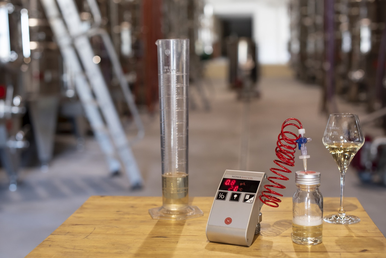 Cinq points clés pour bien gérer le CO2 dans les vins | Worldwide